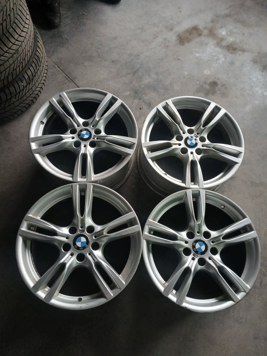 Vînd jante M originale r18 style 400 pentru BMW f30