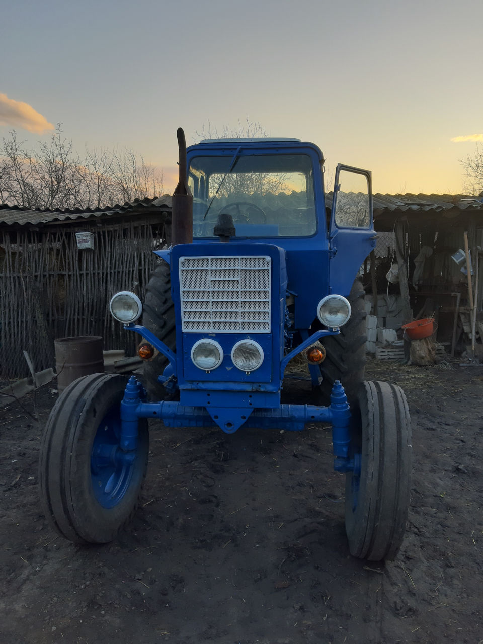 MTZ-80