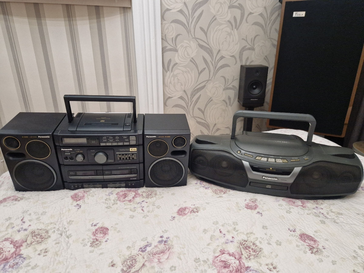 De vânzare magnetola Panasonic rx -ed 90