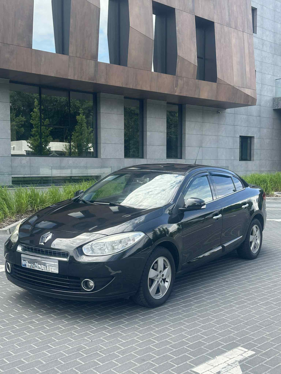 Renault Fluence an. 2011 cu rulaj 300 km, Diesel, 6100