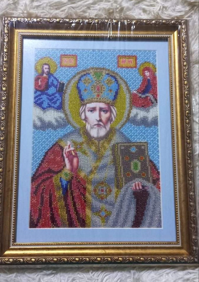 Icoane și tablouri cu biser