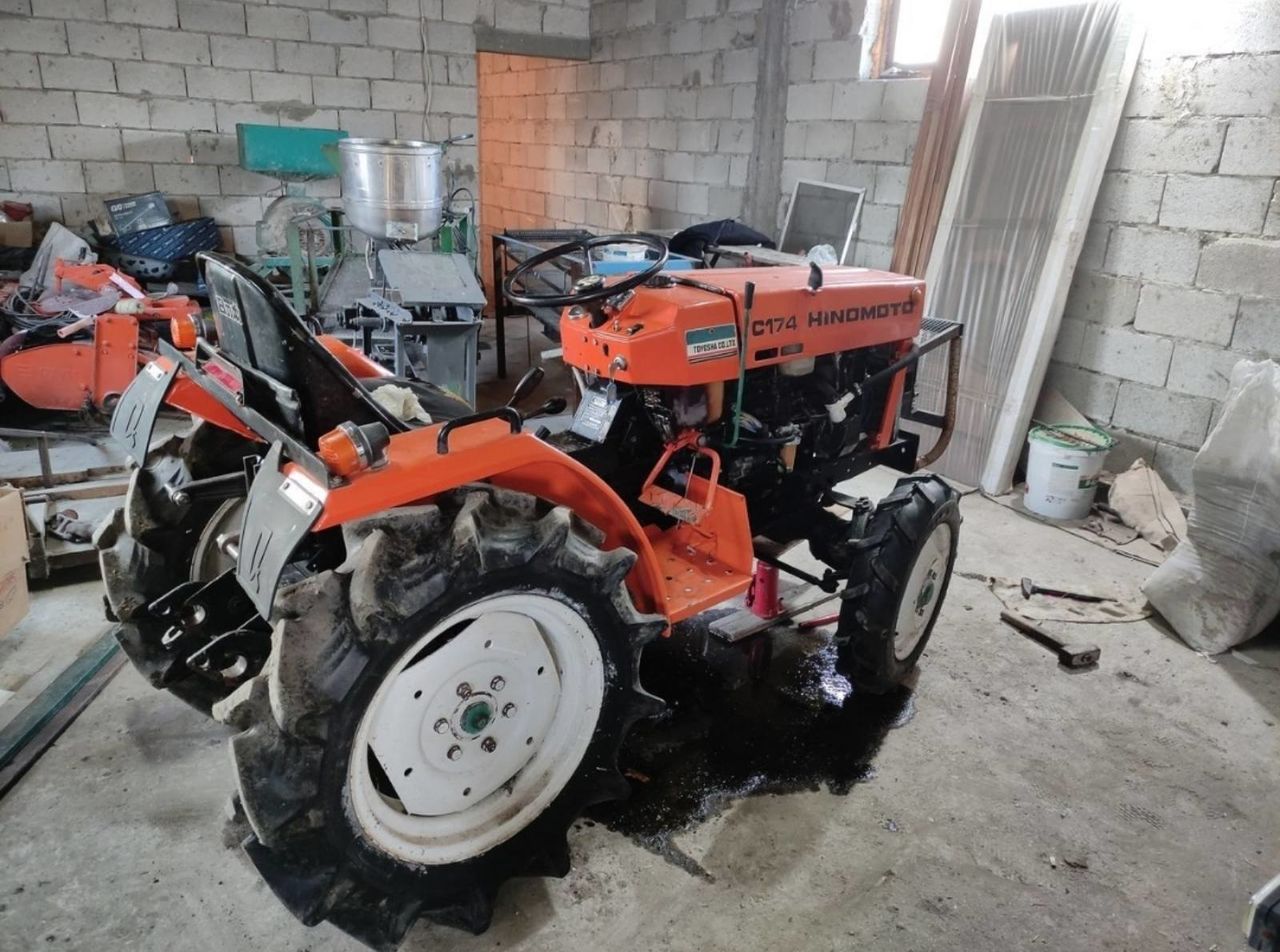 Hinomoto C174