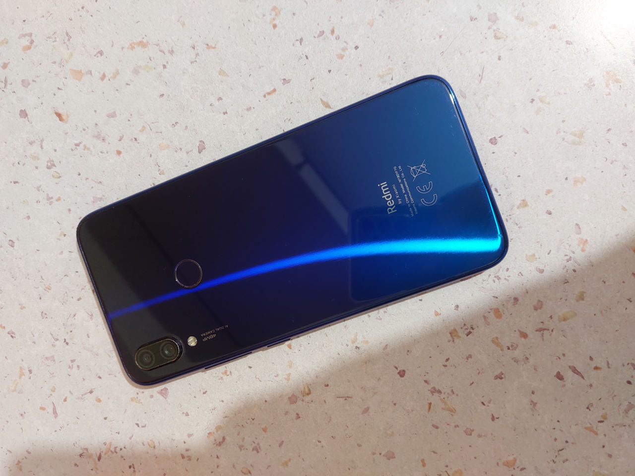 Xiaomi note 7 4/128Gb