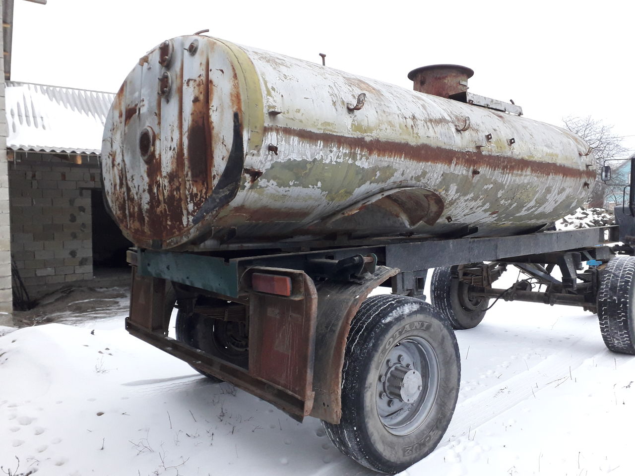 Remorca Cisterna 8 tone