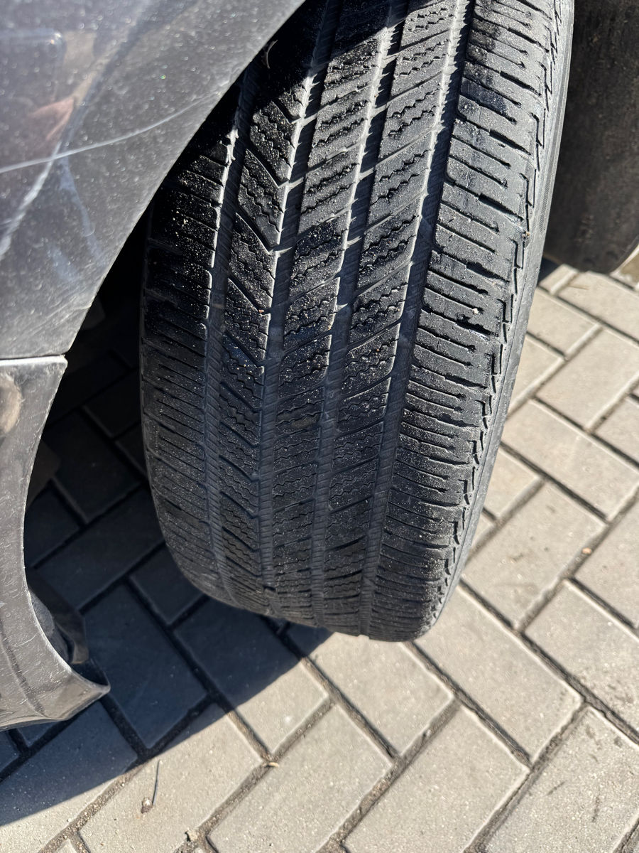 Cauciucuri cu jante Ford