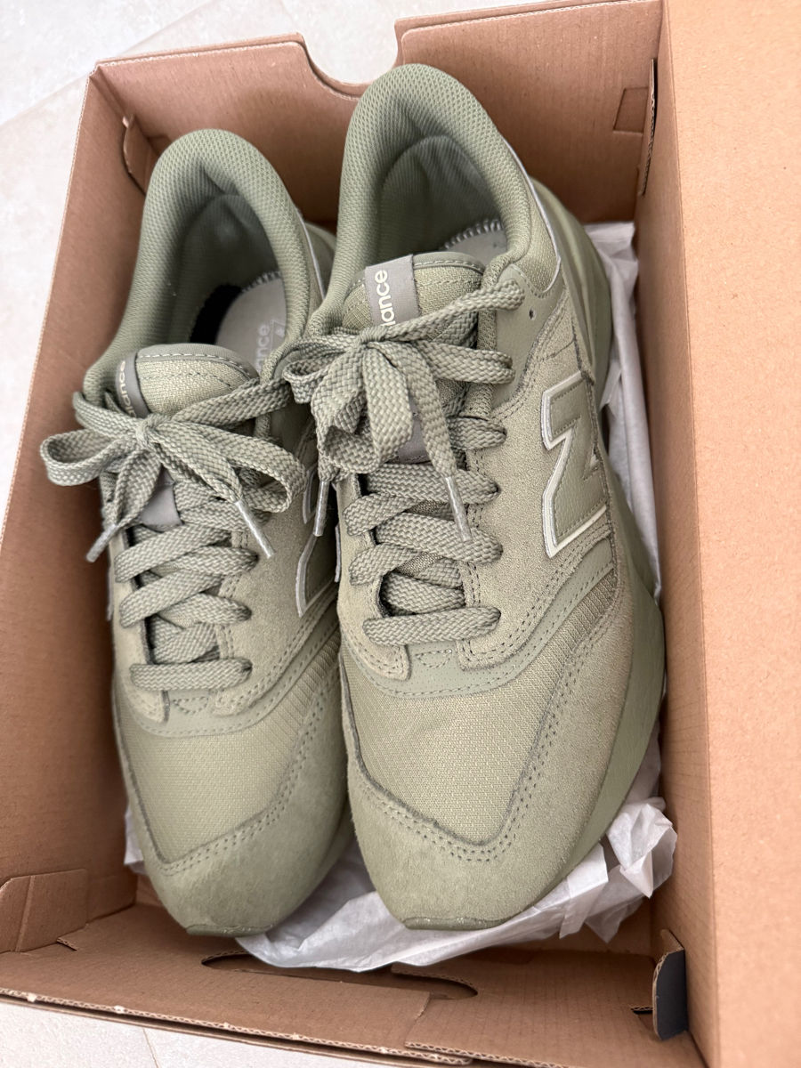 Кроссовки new balance