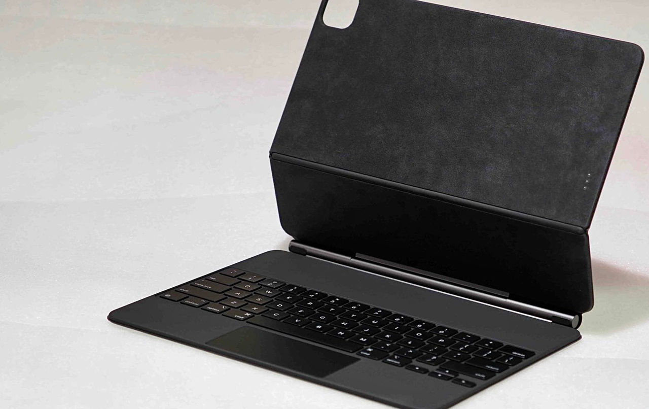 Apple Magic KeyBoard Ipad Pro(11 inch) / Ipad Air