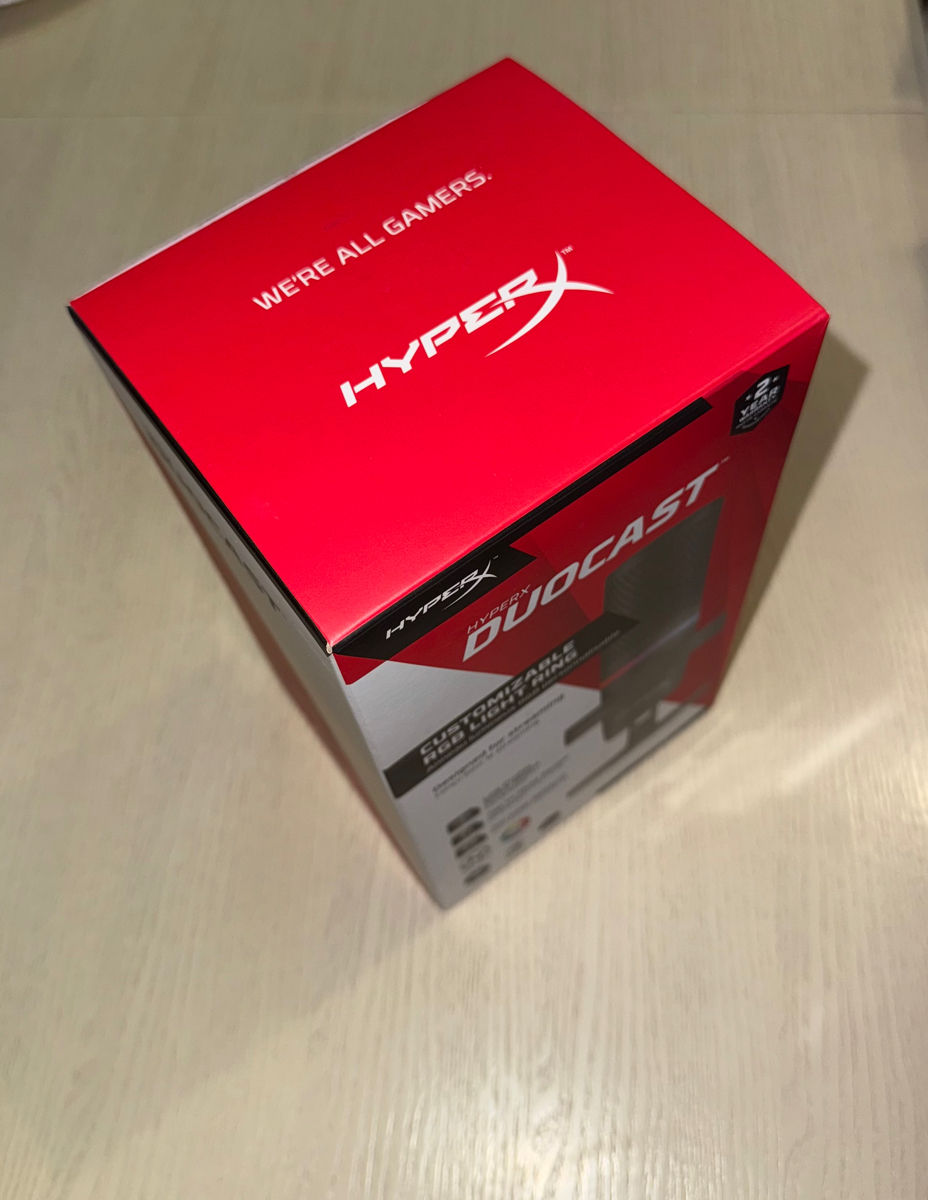 Vand HyperX DuoCast, pret discutabil