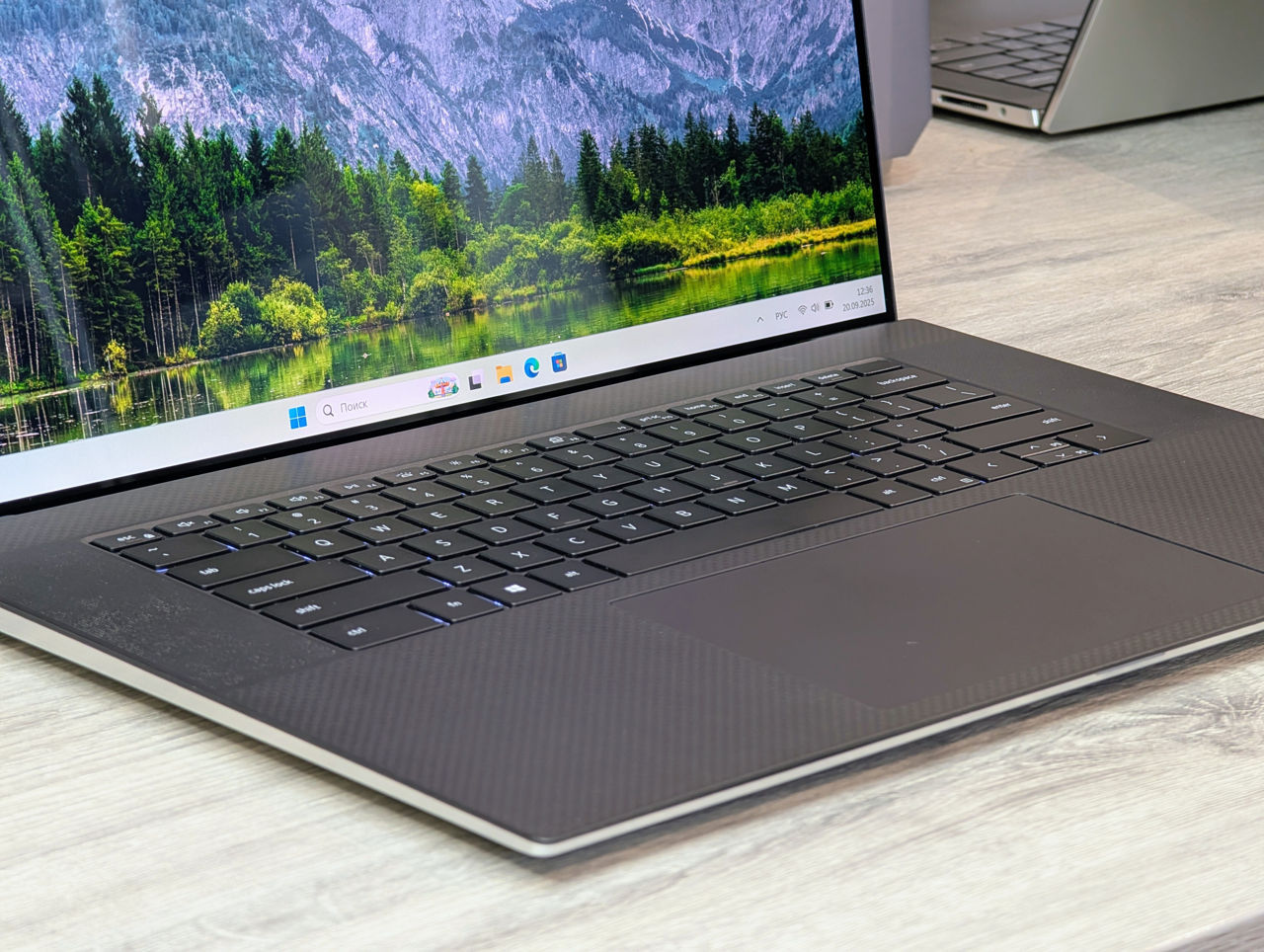 Dell Precision 5760 | Intel i7 11850H | Nvidia RTX A2000 | 32GB | 512GB ...