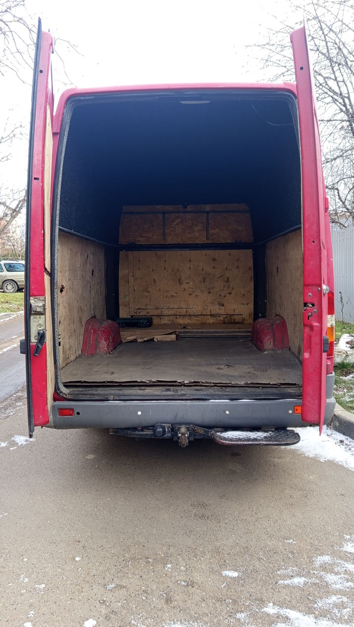 Mercedes 2000 an. 2000 cu rulaj, Diesel, 6500