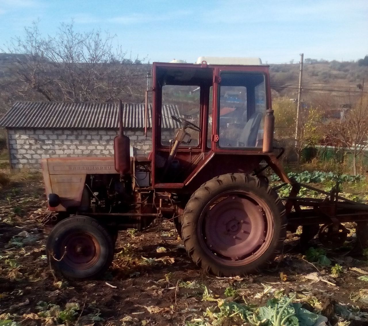 Tractor T25