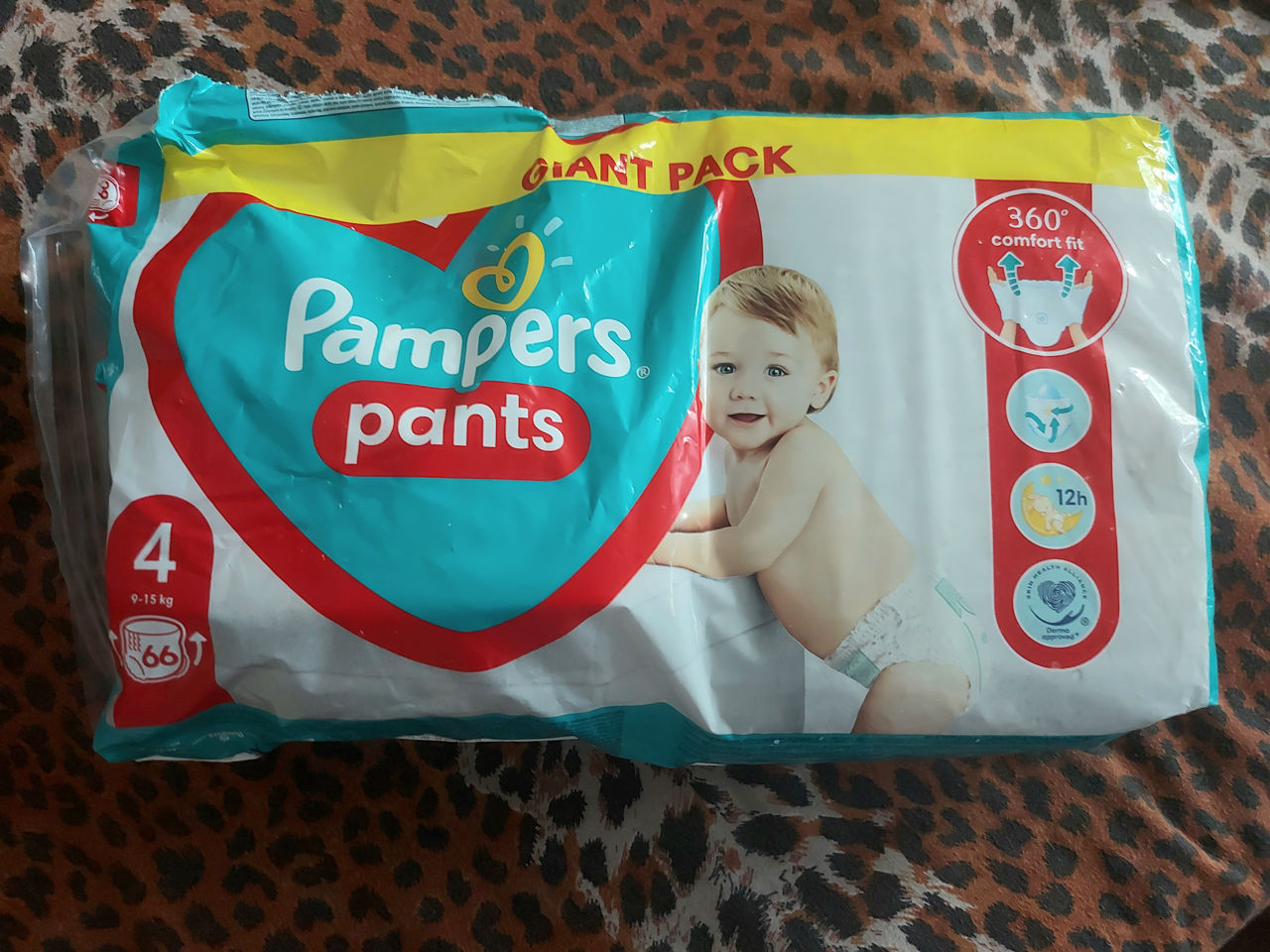 Pampers pants 4.