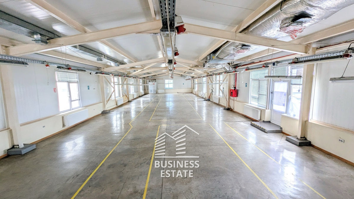 Chirie! Depozit + Oficii 330 m2. Buiucani, bd. Alba-Iulia!