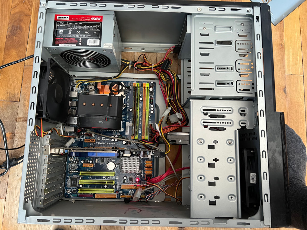 PC Intel Core 2 Duo CPU