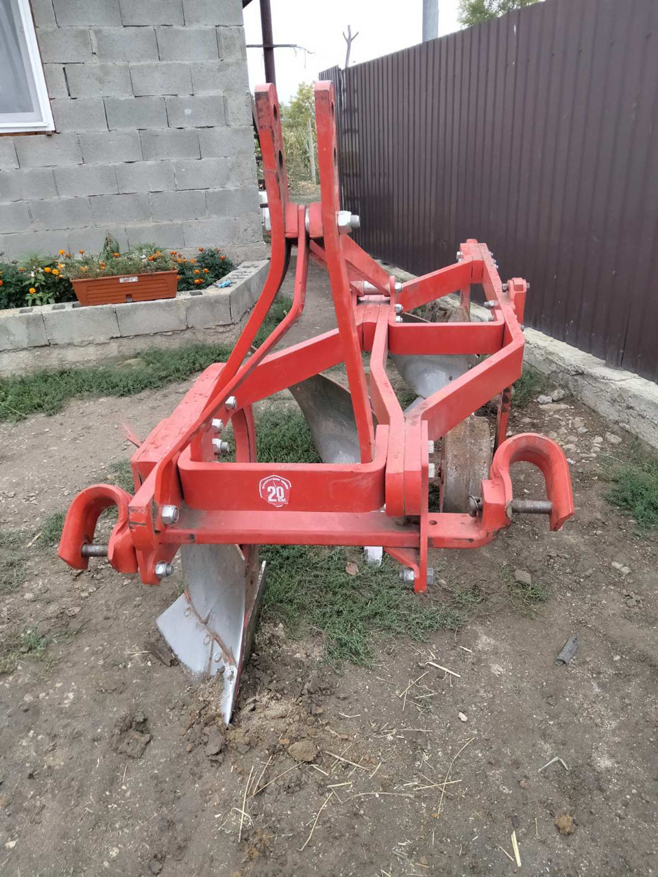 Vind pluguri turcești in stare foarte bună