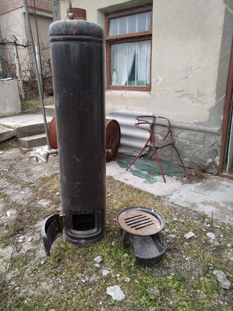 Продам водонагреватель (титан) на дровах