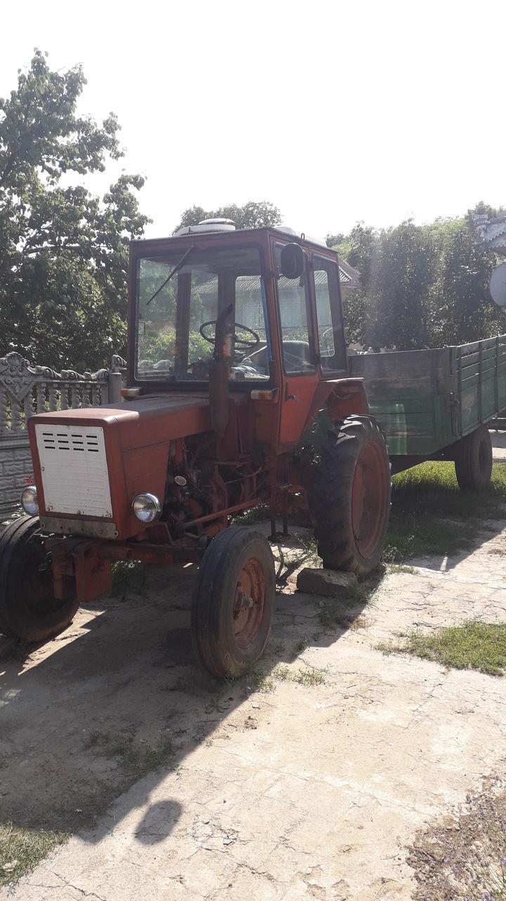 Tractor T25
