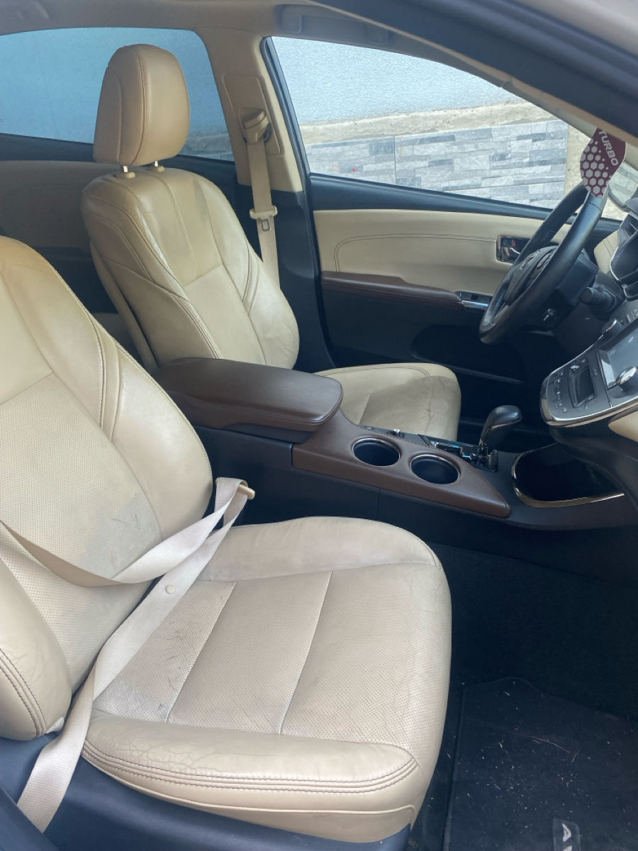 Toyota Avalon an. 2017 cu rulaj 107 km, Hybrid, 10600