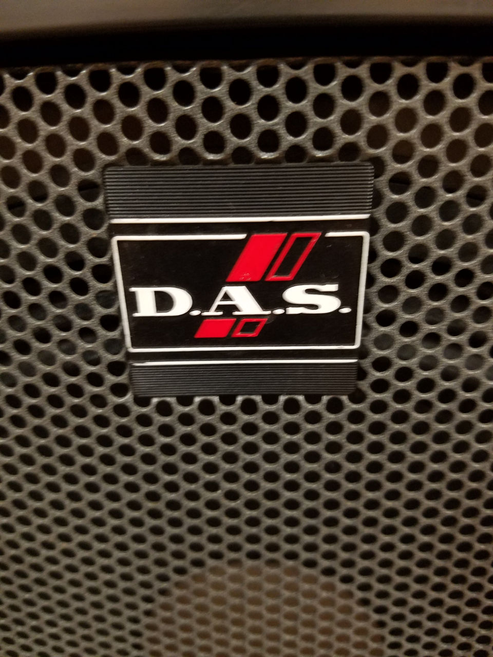 Продам Активную колонку DAS DR-15A