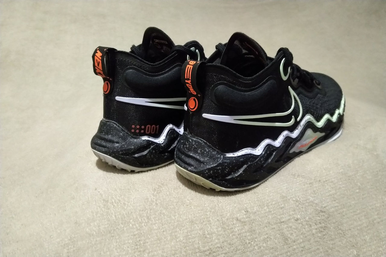 Nike Air Zoom GT Run