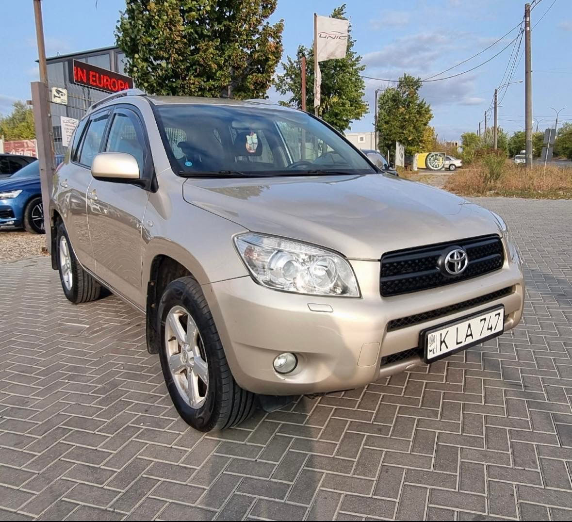 Toyota Rav 4