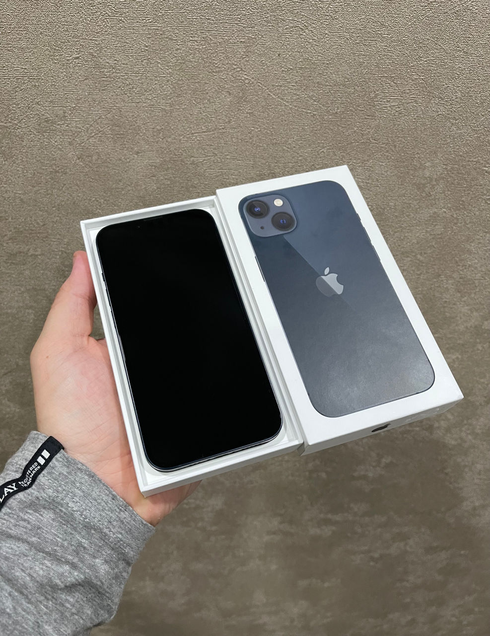 Iphone 13 Midnight 128 GB Nou