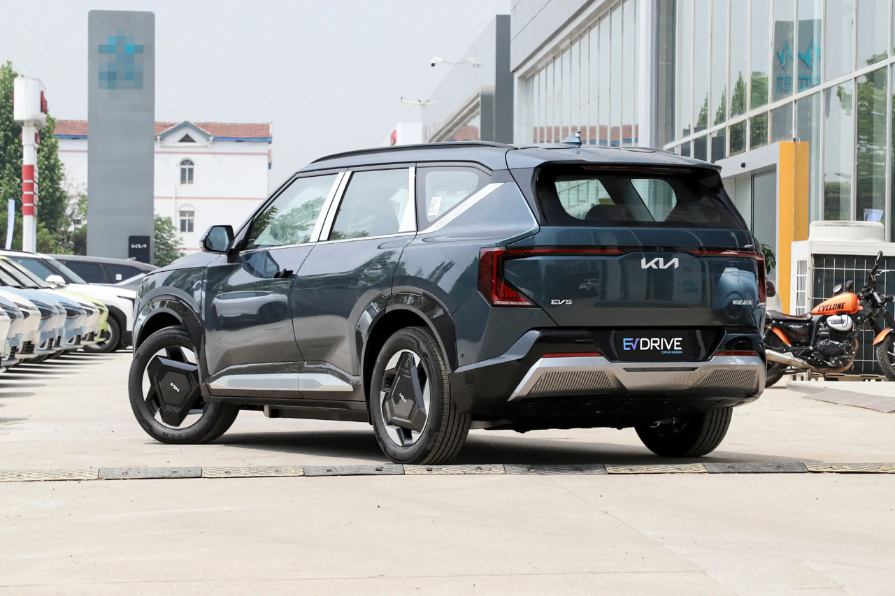 KIA EV5