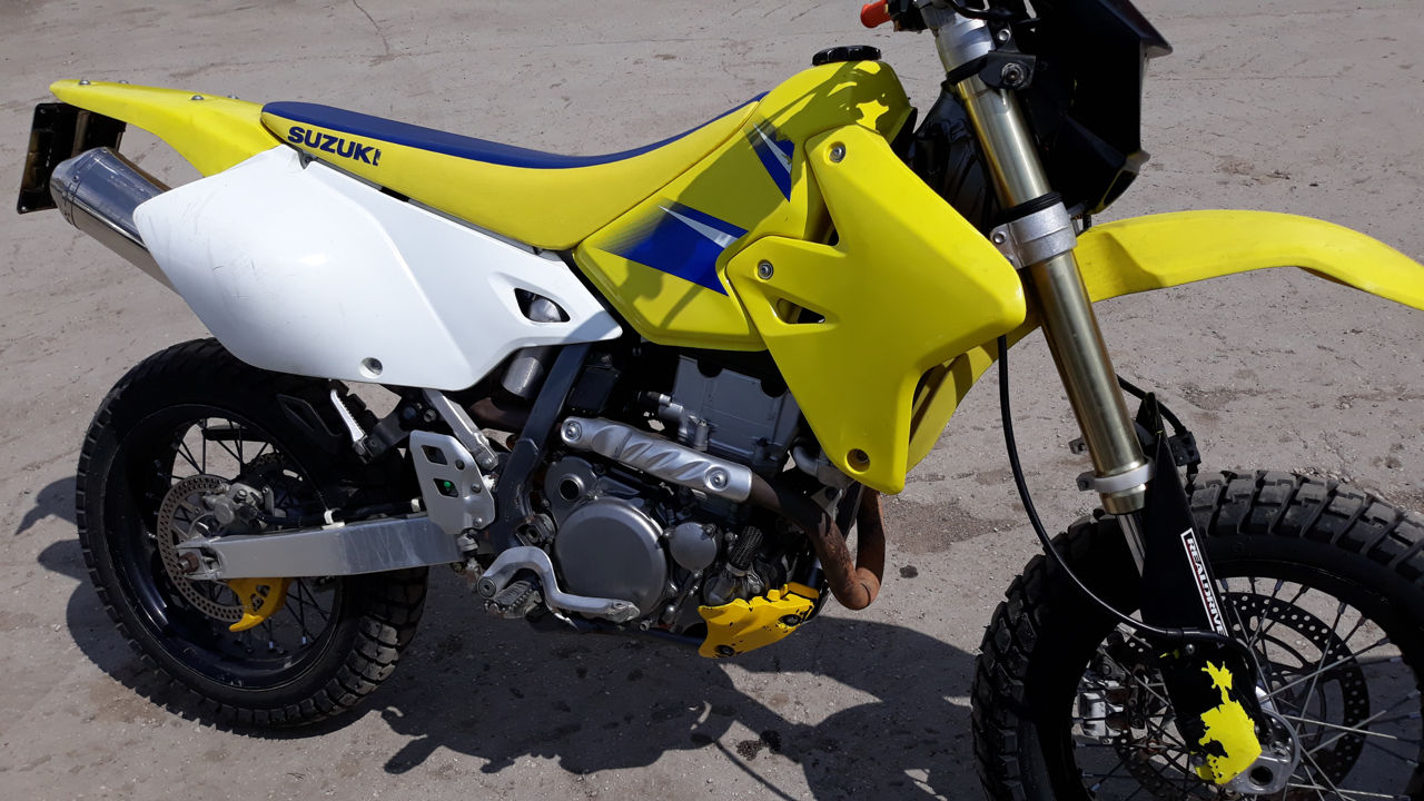 Suzuki DRZ 400