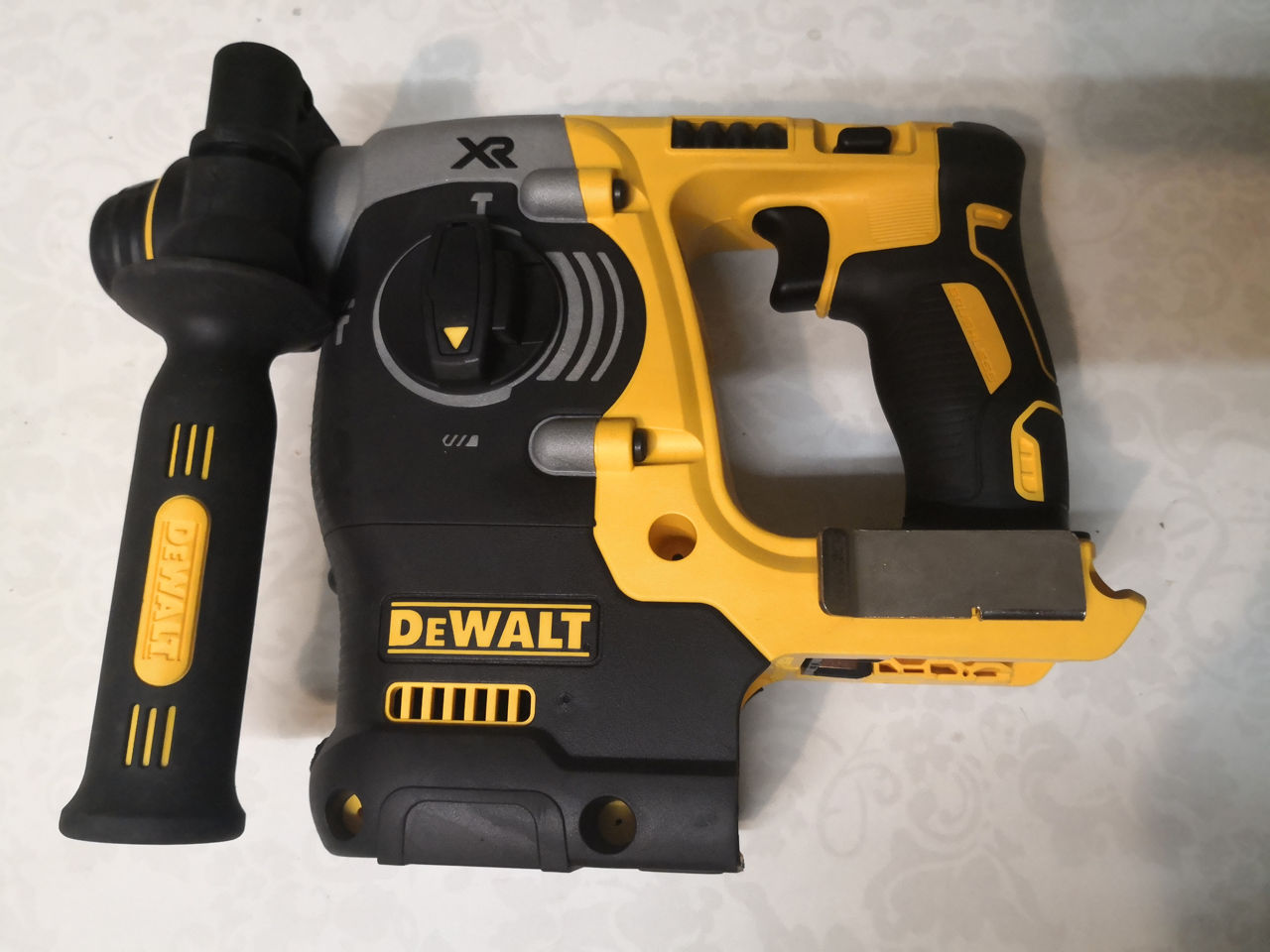 Dewalt DCH273