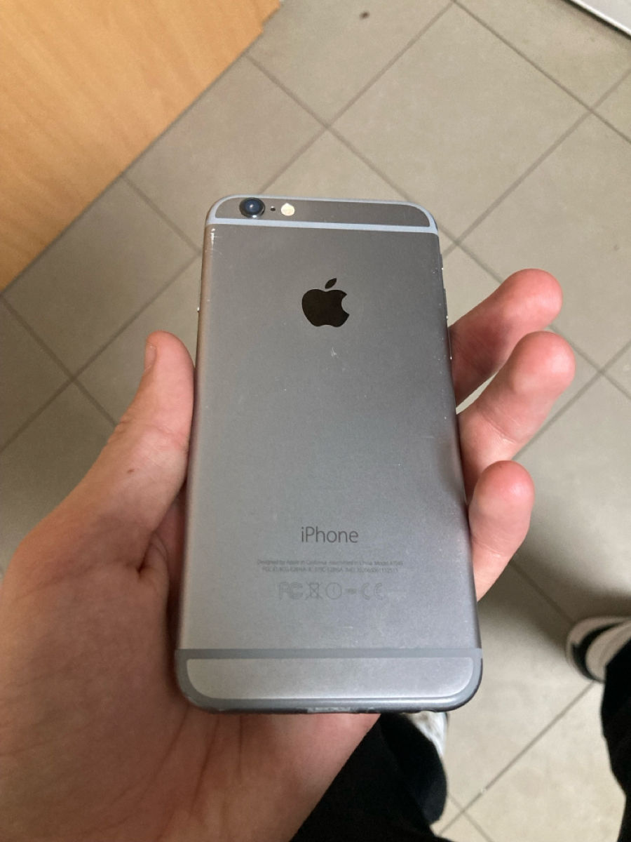 Срочно iPhone 6 128 gb
