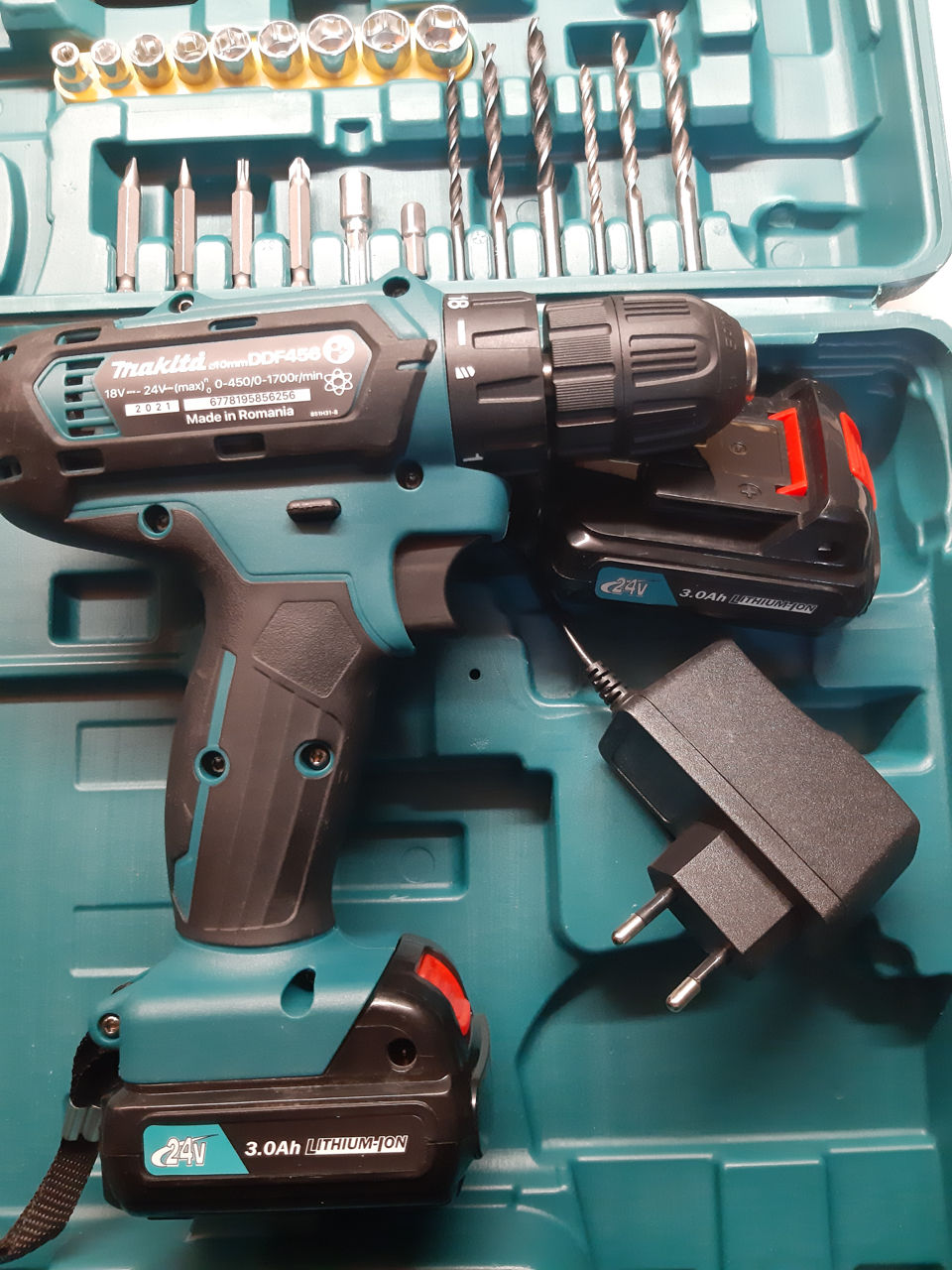 Шуруповерт Makita 24V 3A