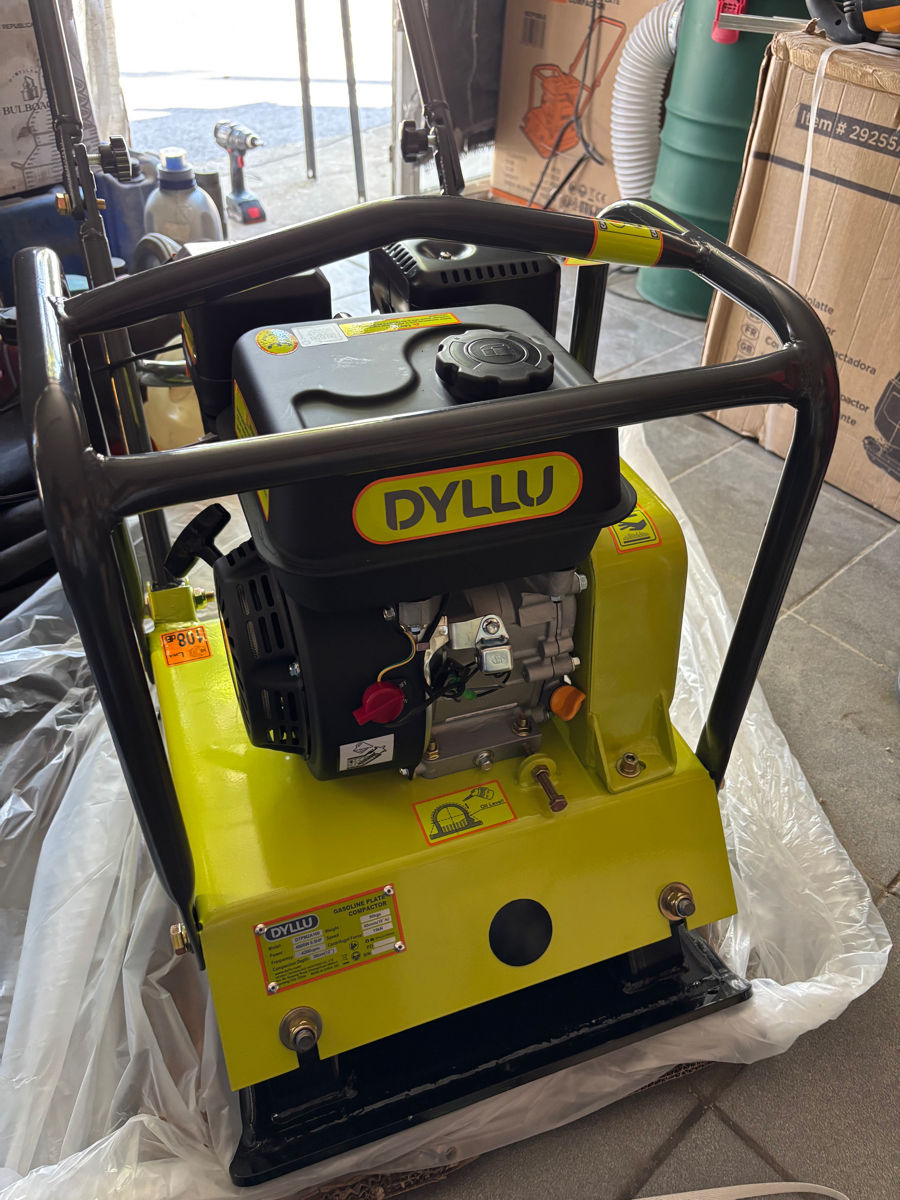 Placa compactoare 90 kg noua