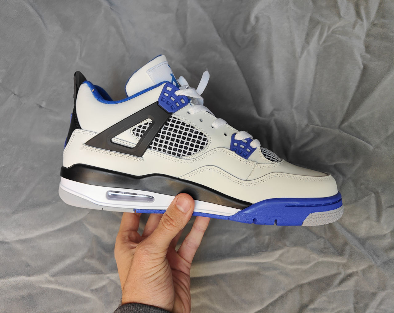 Nike air Jordan 4 retro white blue black