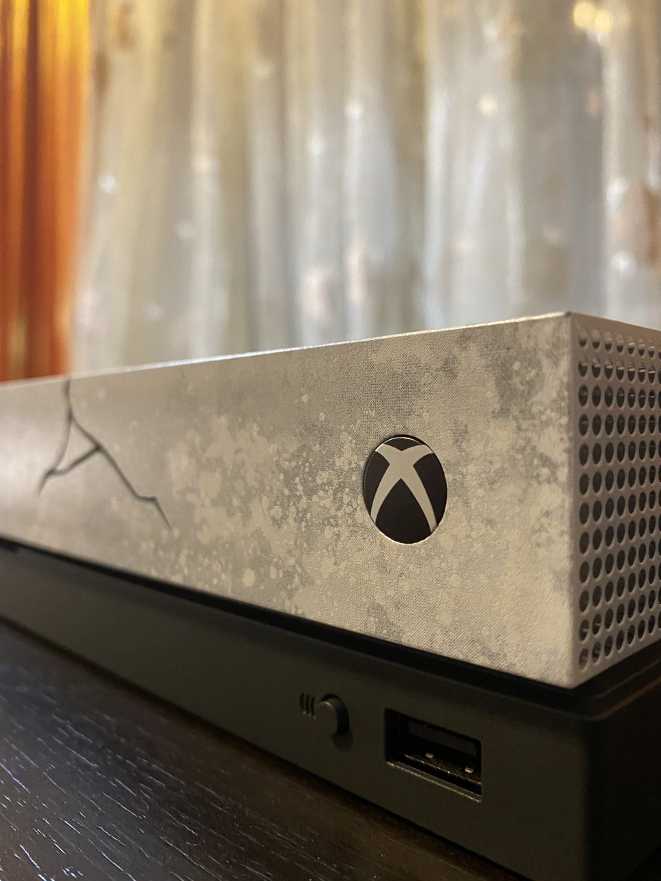 Xbox one x limited edition
