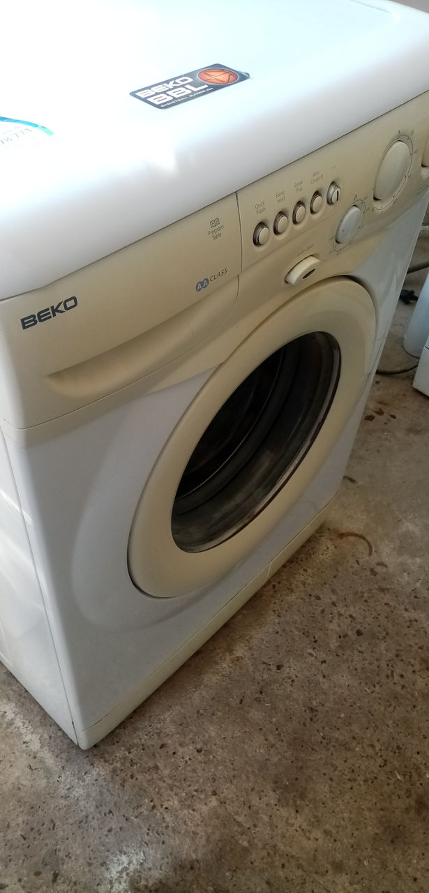 Beko 5 kg,lucreaza perfect,livrare