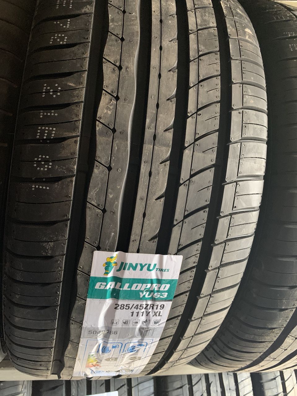 285 45 R19 255 50R19 Roadx (Hankook) garantie Livrare montare gratis ...