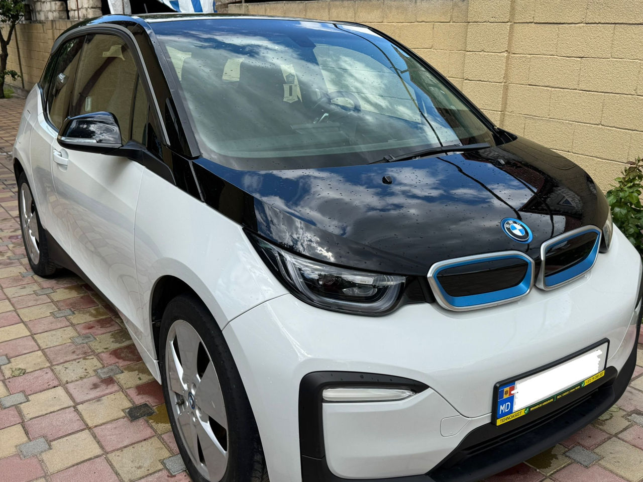 BMW i3 2019 г. с пробегом 170000 км, Электричество, 12500