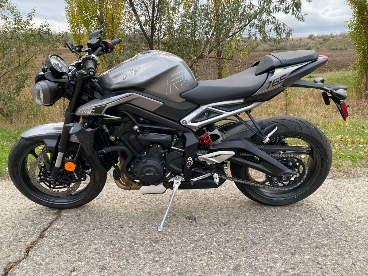 Triumph street triple 765R an. 2024 cu rulaj 4000 mi, 8999