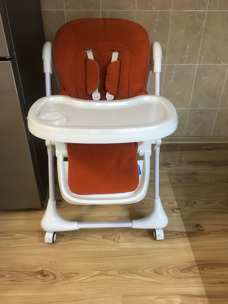 Детский стульчик для кормления Bambi - 1200L