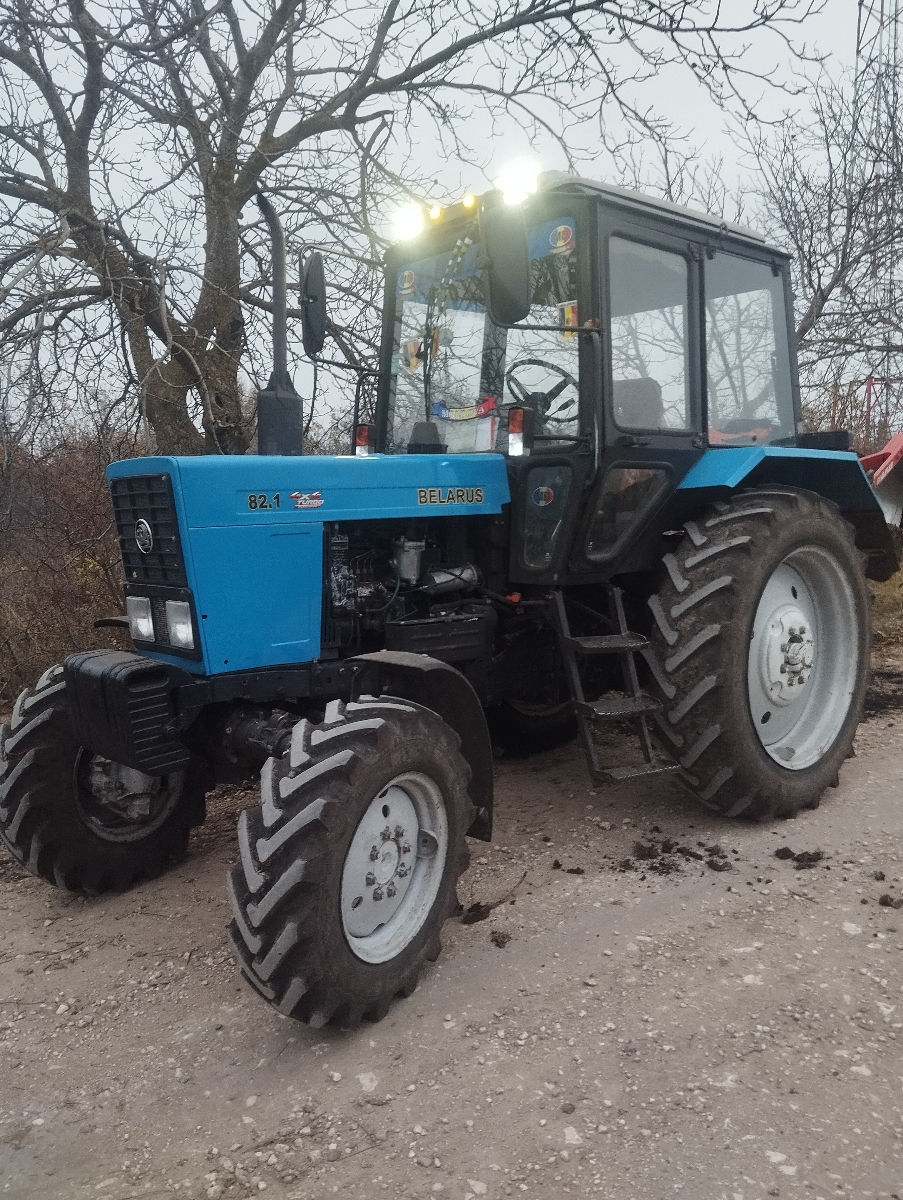 Mtz 82.1 Anul 2009 cu toate actele in regula Se vinde cu tot cu plug Alper