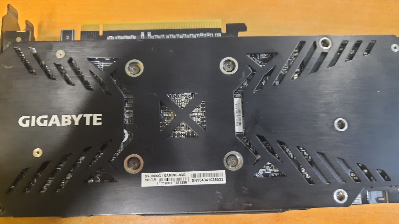 Gigabyte PCI-Ex Radeon R9 390 WindForce 2X 8192MB GDDR5 (512bit)
