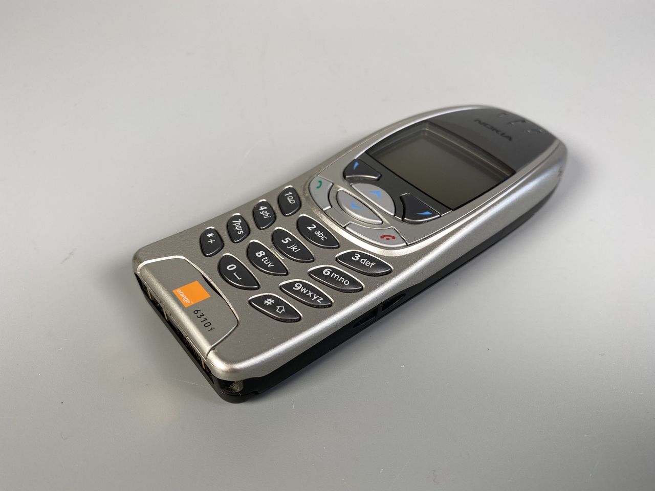 Nokia 6310i