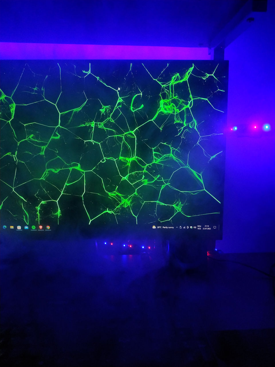 Vând PC cu monitor