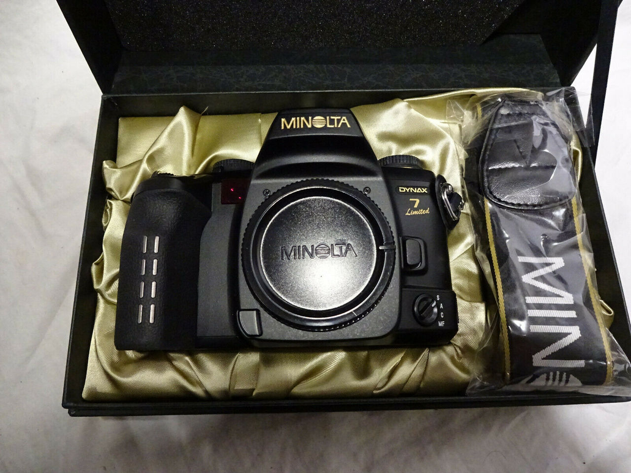 Minolta Dynax a7 Limited Edition