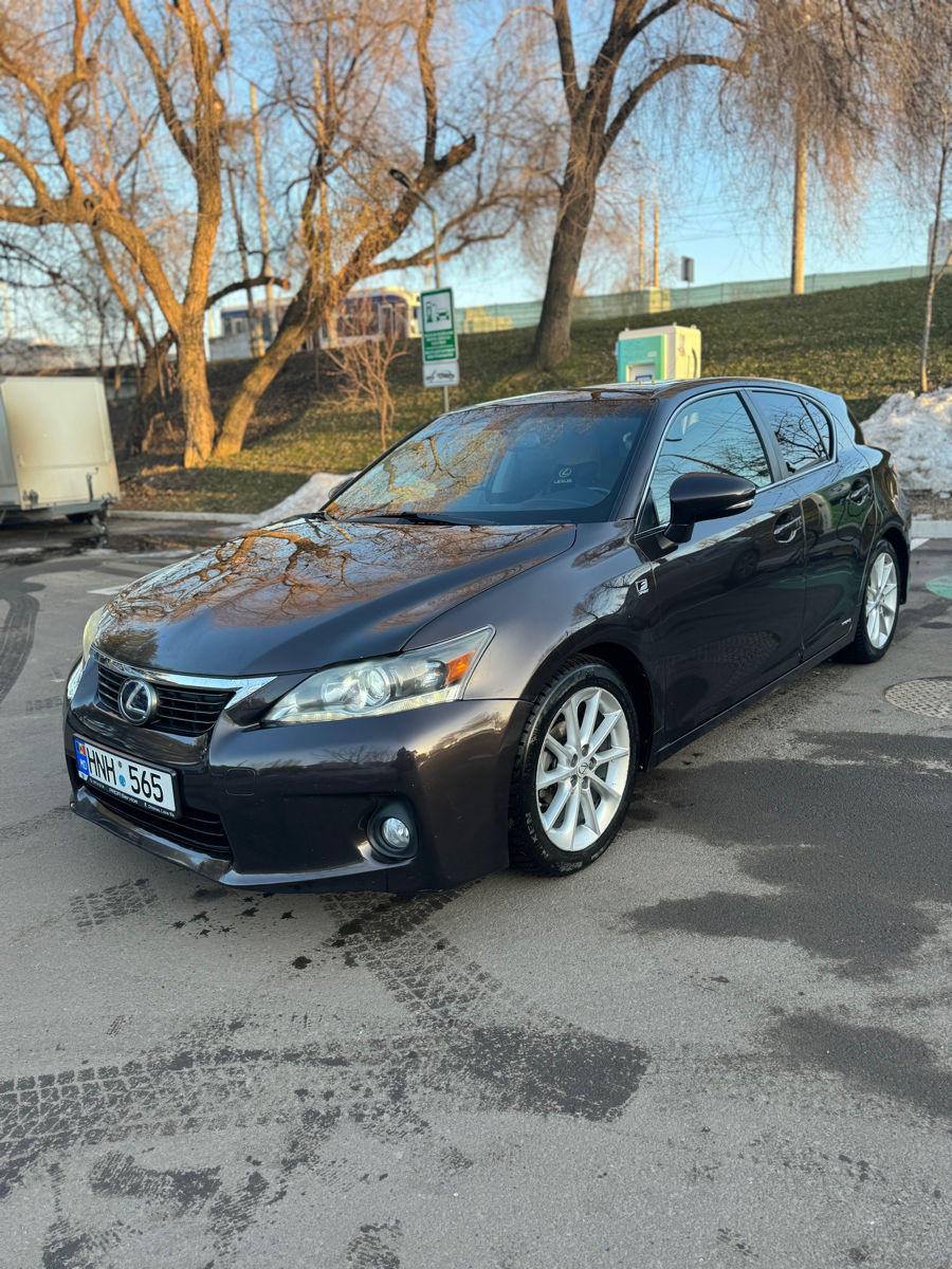 Lexus CT Series