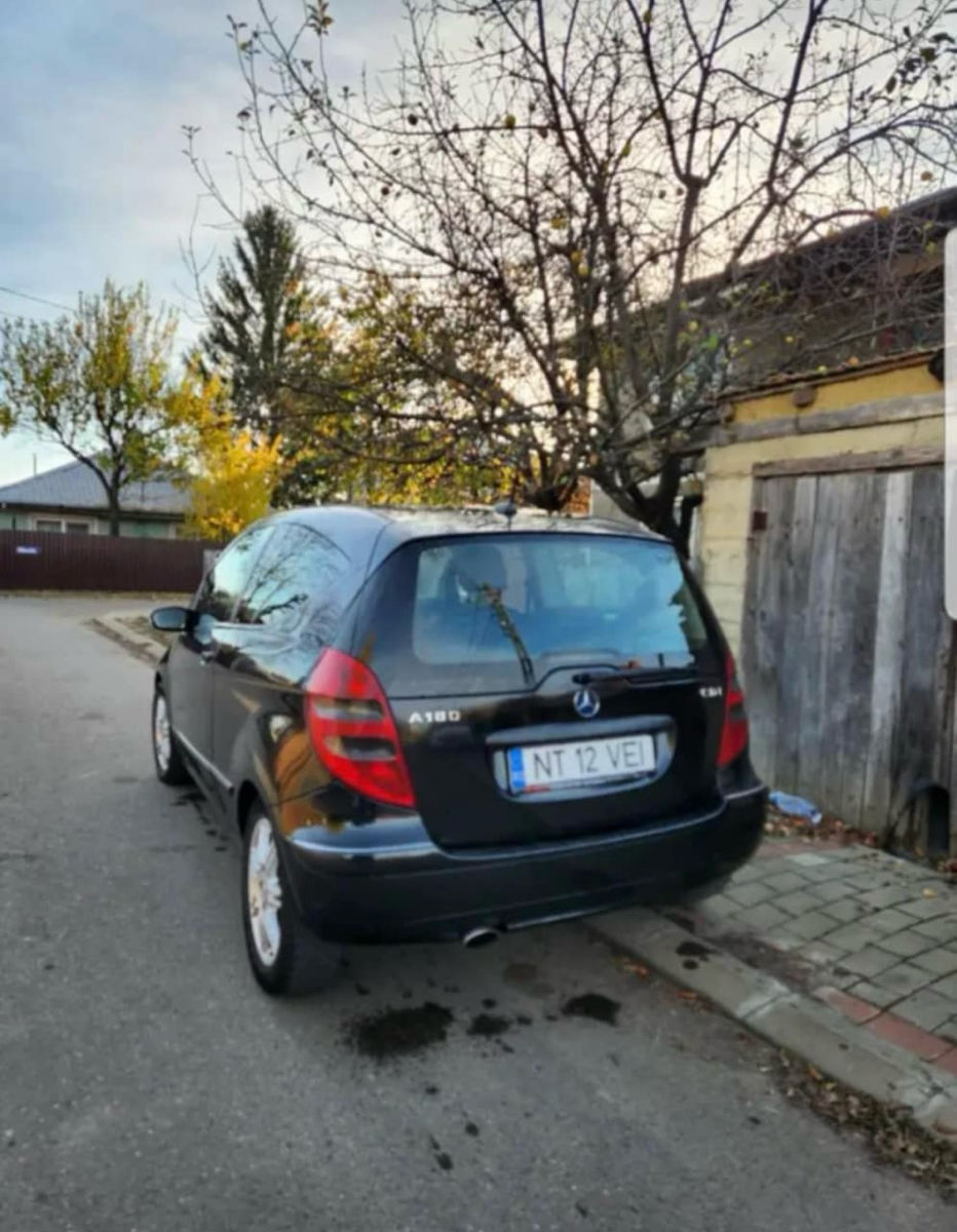Mercedes A-Class 2006 г. с пробегом 250000 км, Дизель, 1600