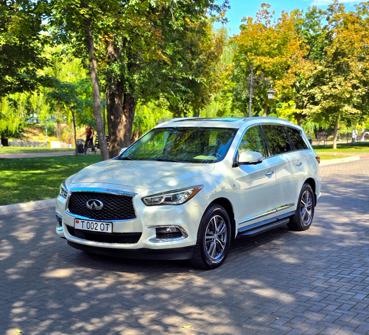 Infiniti QX60 2017 г. с пробегом 88252 mi, Бензин, 16500