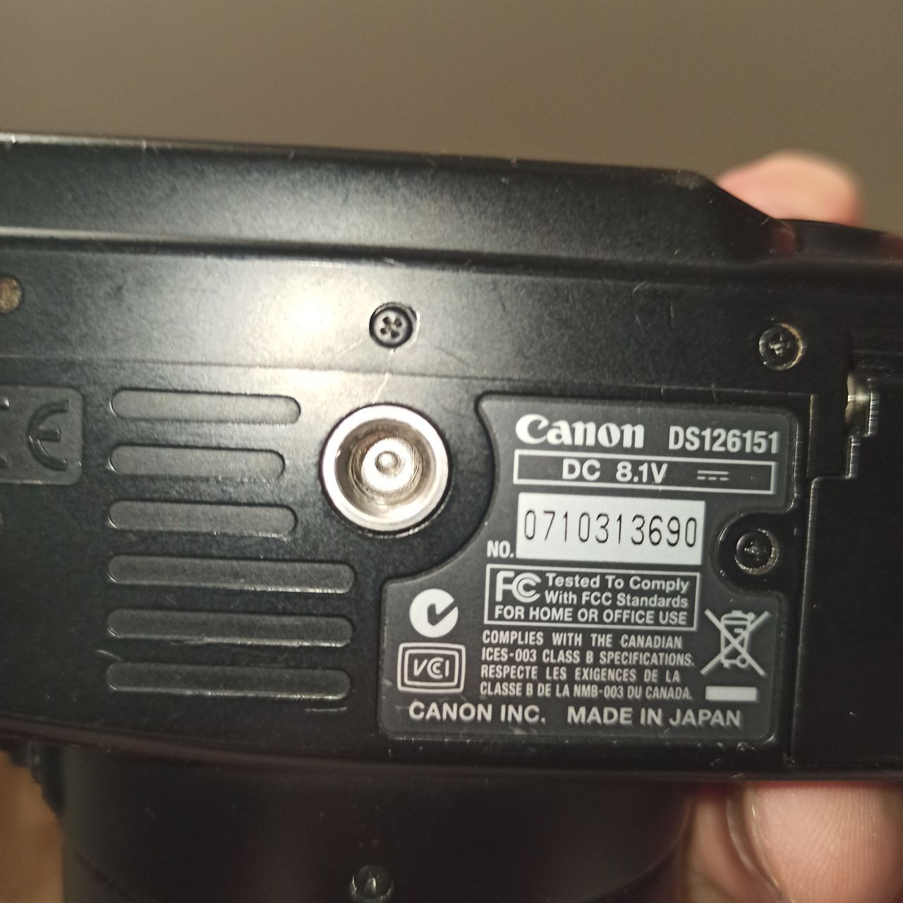 Canon D400