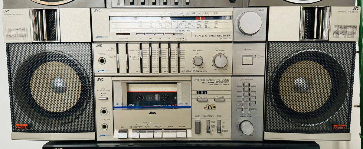 М/ц JVC PC-11