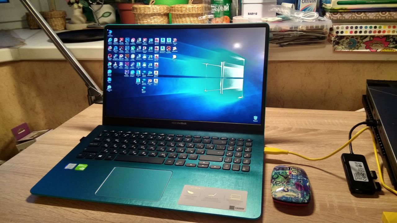 ASUS VivoBook 15.6 full hd-ips / i7 - 8550-8core-4,0 ггц, ssd+hdd ...